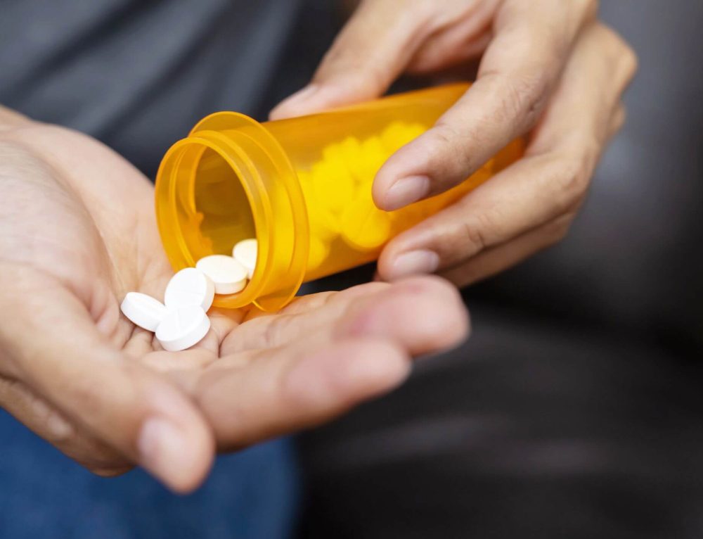 أعراض انخفاض السكر وطريقة التعامل معه | Otida